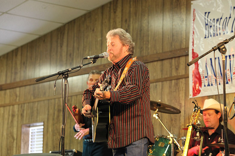 Home [darrellmccallcountry.com]